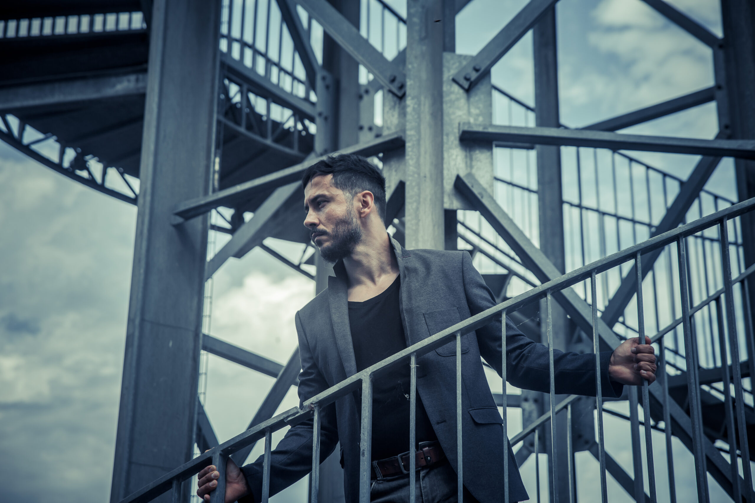 HARUN DEMIRASLAN : le clip de son titre "Her" dévoilé